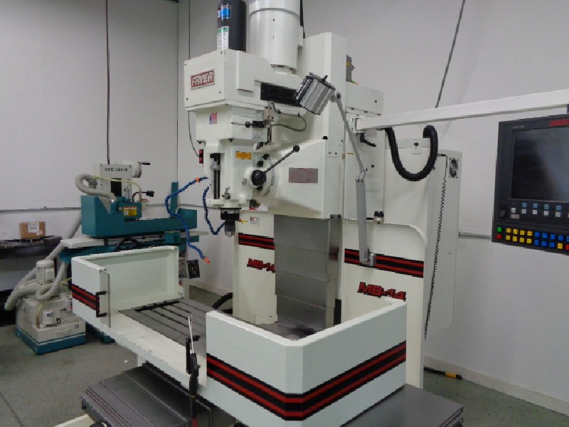 CNC Vertical Machining Center: Fryer MB-14Q CNC Vertical Tool Room Mill